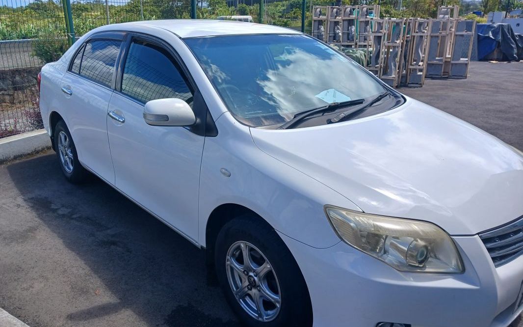 Used Toyota Corolla Axio | 2009 Corolla Axio for sale | Flacq Toyota ...