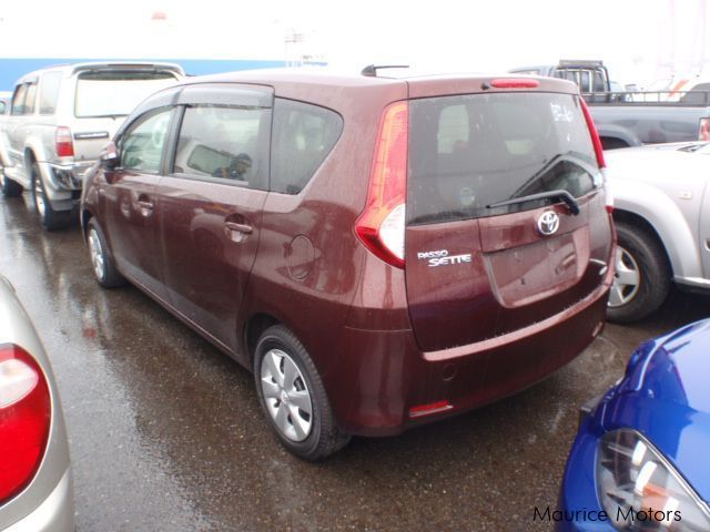 Used Toyota Passo Sette X | 2009 Passo Sette X for sale | Saint Pierre ...