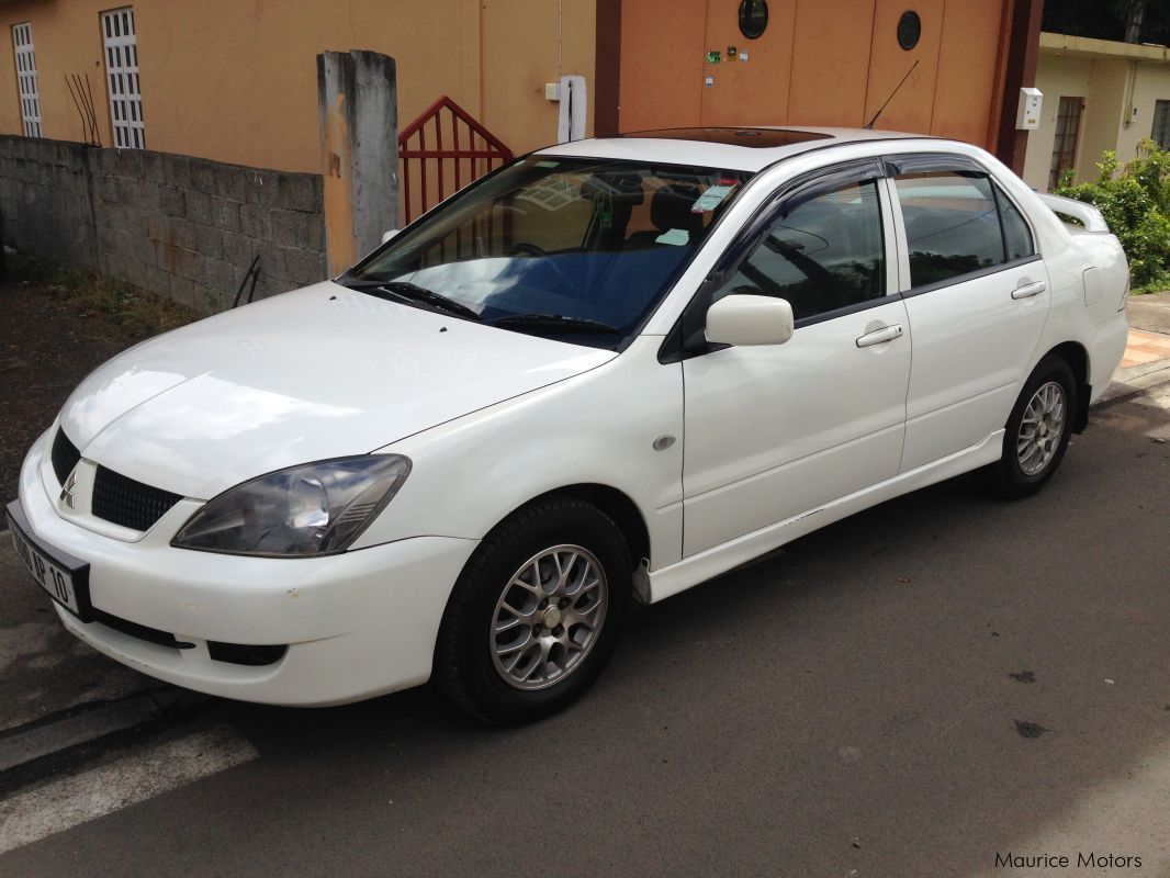 Used Mitsubishi lancer GLX | 2010 lancer GLX for sale | Flacq ...