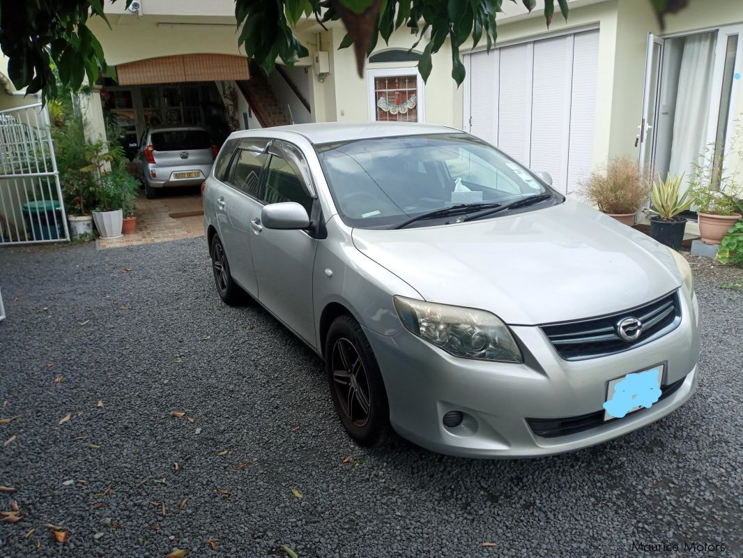 Used Toyota Fielder | 2010 Fielder for sale | Quatre Bornes Toyota ...