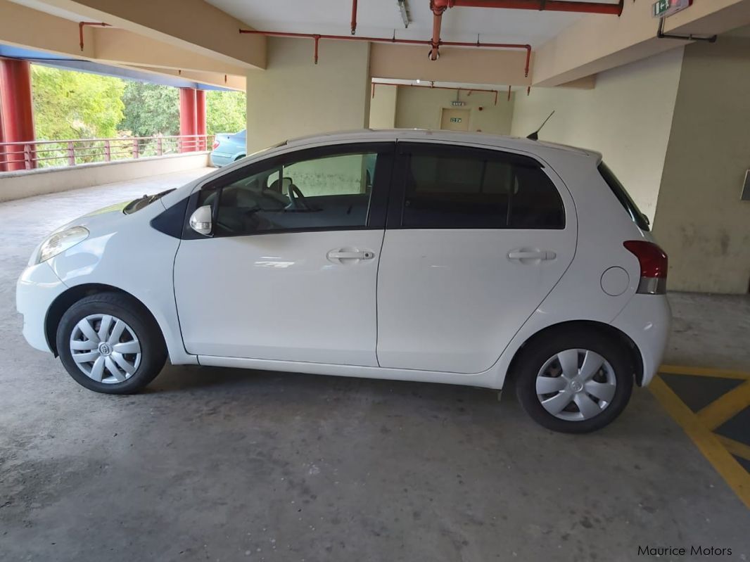 Used Toyota Vitz | 2010 Vitz for sale | Quatre Bornes Toyota Vitz sales ...