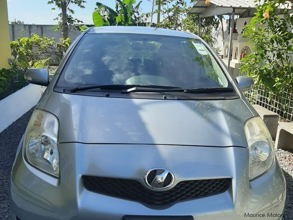 Used Toyota vitz | 2010 vitz for sale | Espérance Trébuchet Toyota vitz ...