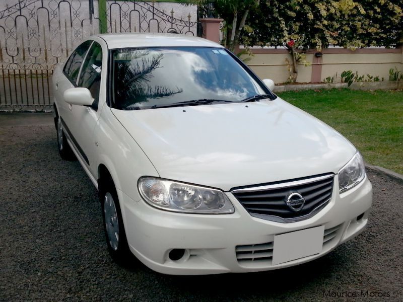 Used Nissan N18 | 2011 N18 for sale | Plaine Magnien Nissan N18 sales ...