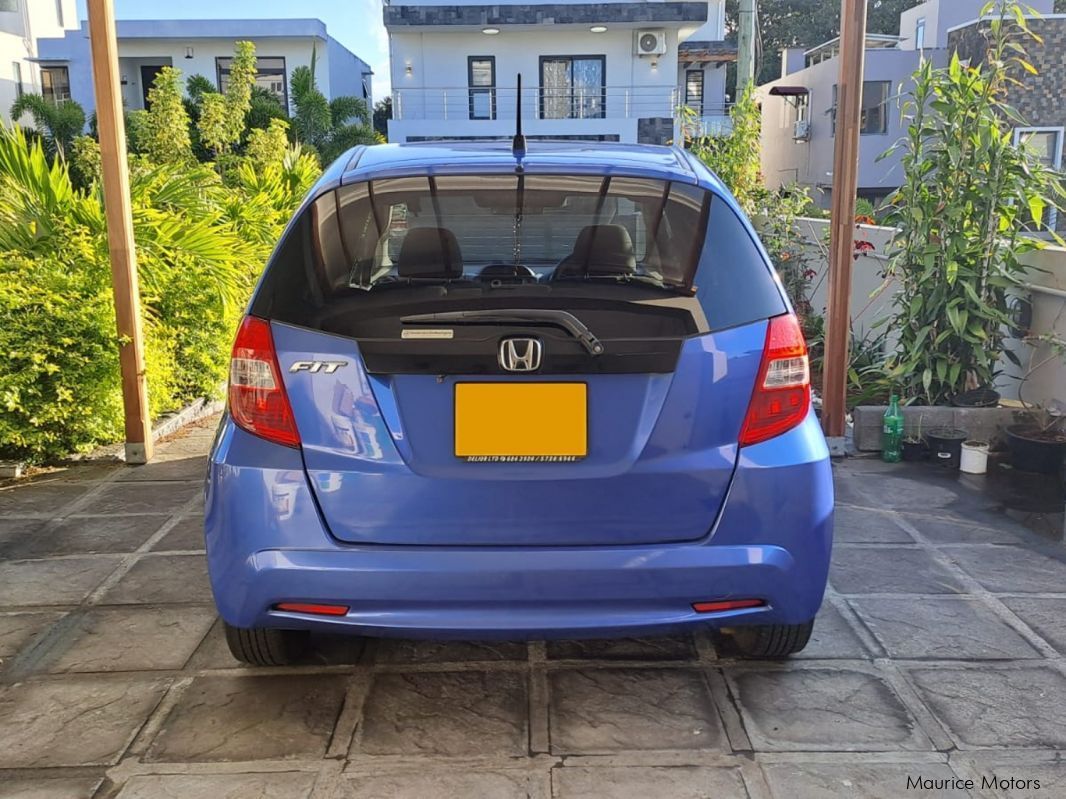 Used Honda Fit | 2012 Fit for sale | Grand Baie Honda Fit sales | Honda Fit Price Rs 300,000 ...