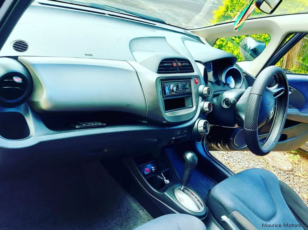 Used Honda Fit | 2012 Fit for sale | Beau Vallon Honda Fit sales | Honda Fit Price Rs 385,000 ...