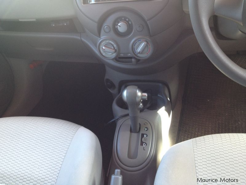 Used Nissan MARCH AK13 - RED | 2012 MARCH AK13 - RED for sale | Eau ...