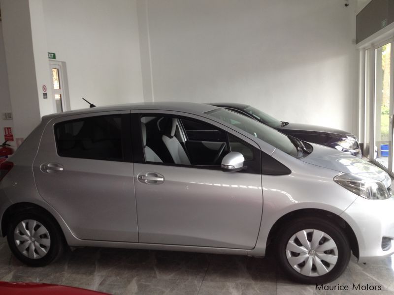 Used Toyota VITZ - SILVER MET | 2012 VITZ - SILVER MET for sale ...
