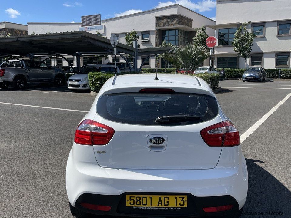 Used Kia Rio | 2013 Rio for sale | Tamarin Kia Rio sales | Kia Rio ...