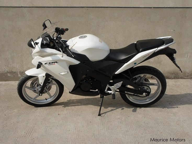 Used Other YCR 150 | 2013 YCR 150 for sale | 52 sir edgar laurent ...