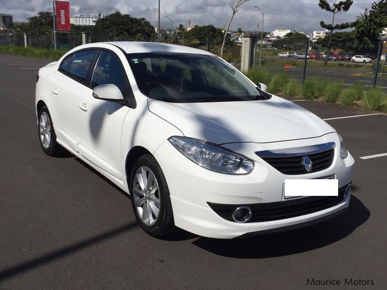 Used Renault Fluence | 2013 Fluence for sale | Quatre Bornes Renault ...
