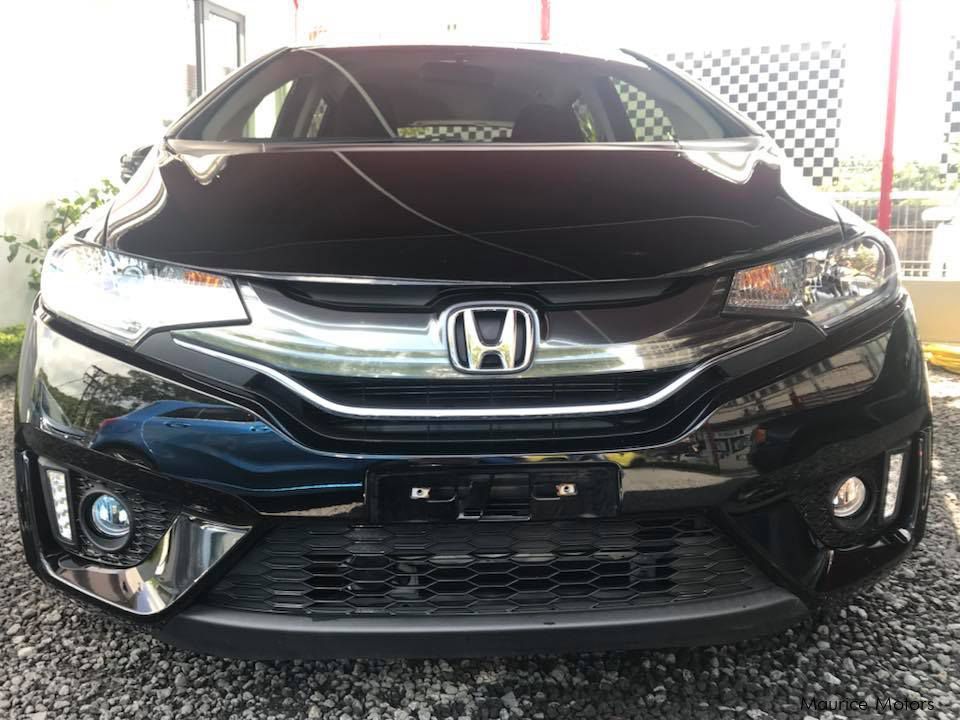 Used Honda Fit Hybrid New Shape | 2014 Fit Hybrid New Shape for sale ...
