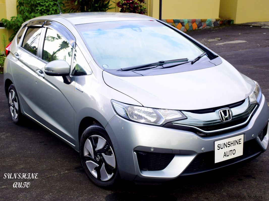 Used Honda Fit Hybrid New Shape | 2014 Fit Hybrid New Shape for sale ...