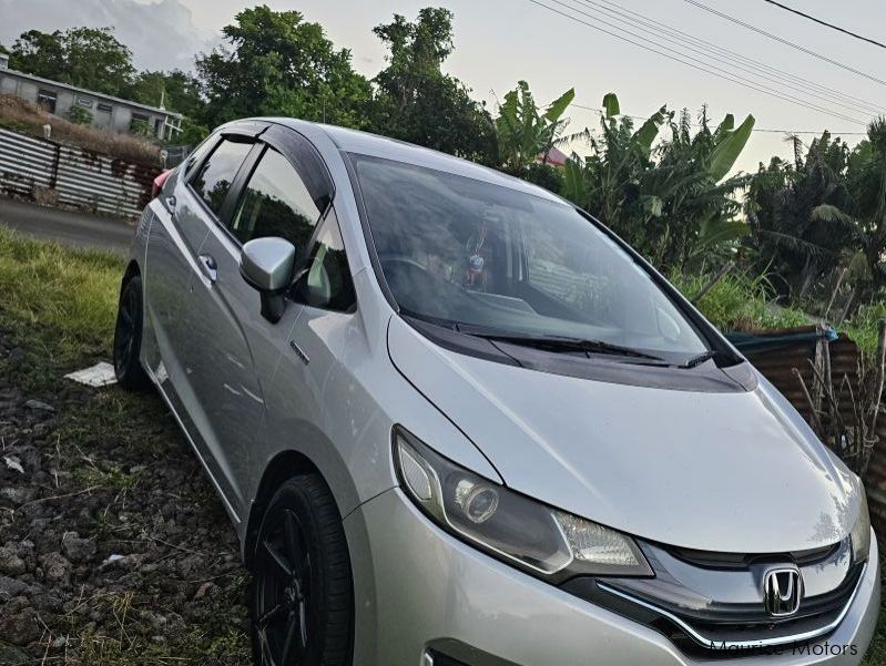 Used Honda Fit hybrid | 2014 Fit hybrid for sale | Vacoas Honda Fit hybrid sales | Honda Fit ...