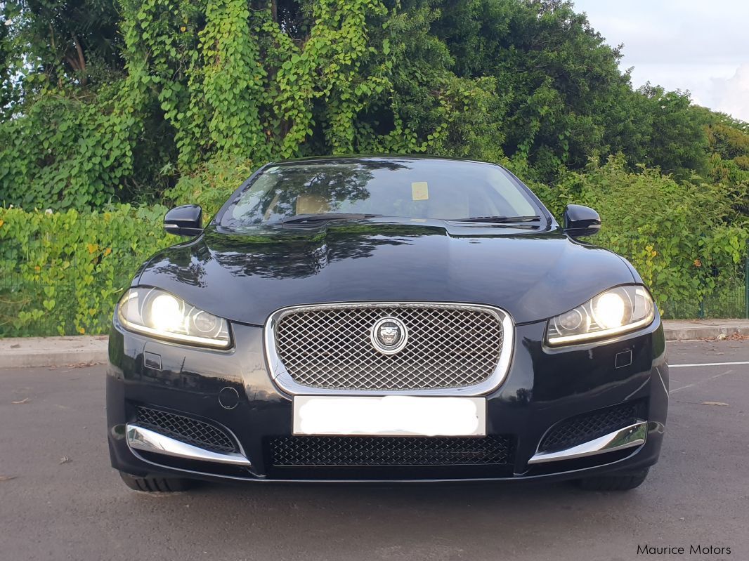 Used Jaguar XF 2.0 | 2014 XF 2.0 for sale | Vacoas Jaguar XF 2.0 sales ...