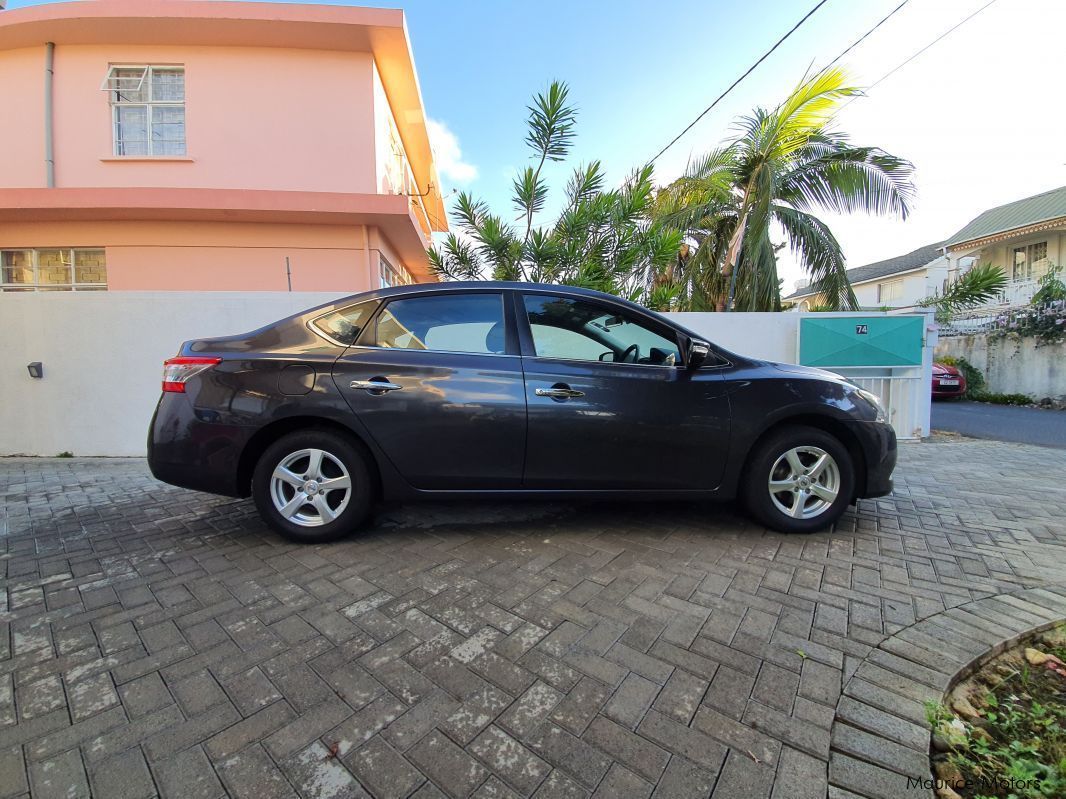 Used Nissan Sentra B17 | 2014 Sentra B17 for sale | Quatre Bornes ...