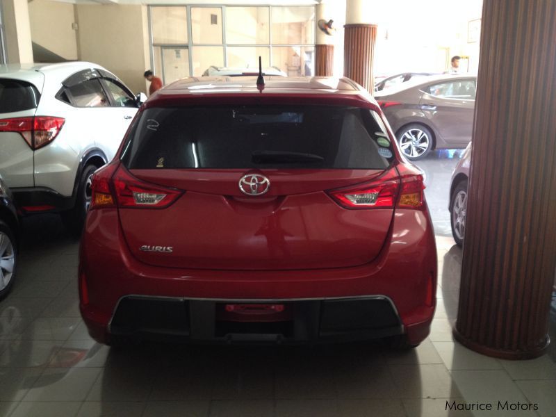 Used Toyota AURIS - RED MET | 2014 AURIS - RED MET for sale | Port ...