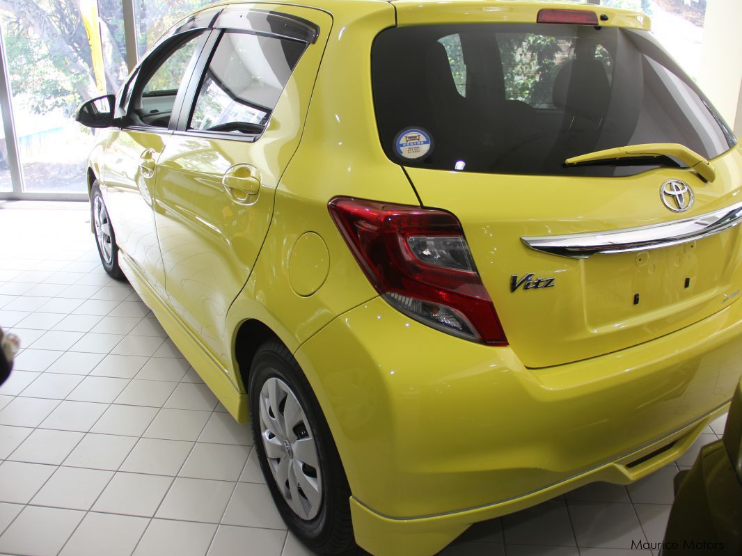 Used Toyota VITZ - YELLOW - KEYLESS | 2014 VITZ - YELLOW - KEYLESS for ...