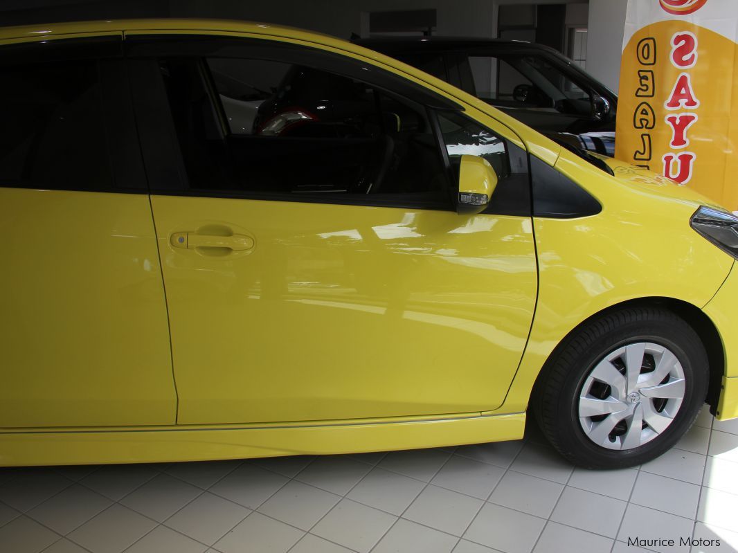Used Toyota VITZ - YELLOW - KEYLESS | 2014 VITZ - YELLOW - KEYLESS for ...