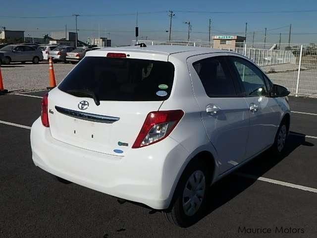 Used Toyota Vitz Smart Stop Package | 2014 Vitz Smart Stop Package for ...
