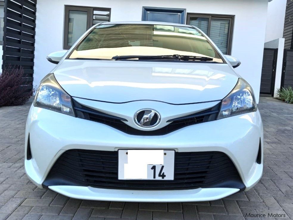 Used Toyota Vitz | 2014 Vitz for sale | Flic en Flac Toyota Vitz sales | Toyota Vitz Price Rs ...