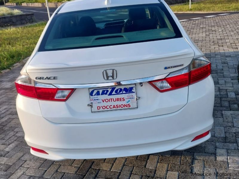 Used Honda Grace | 2015 Grace for sale | Saint Pierre Honda Grace sales ...