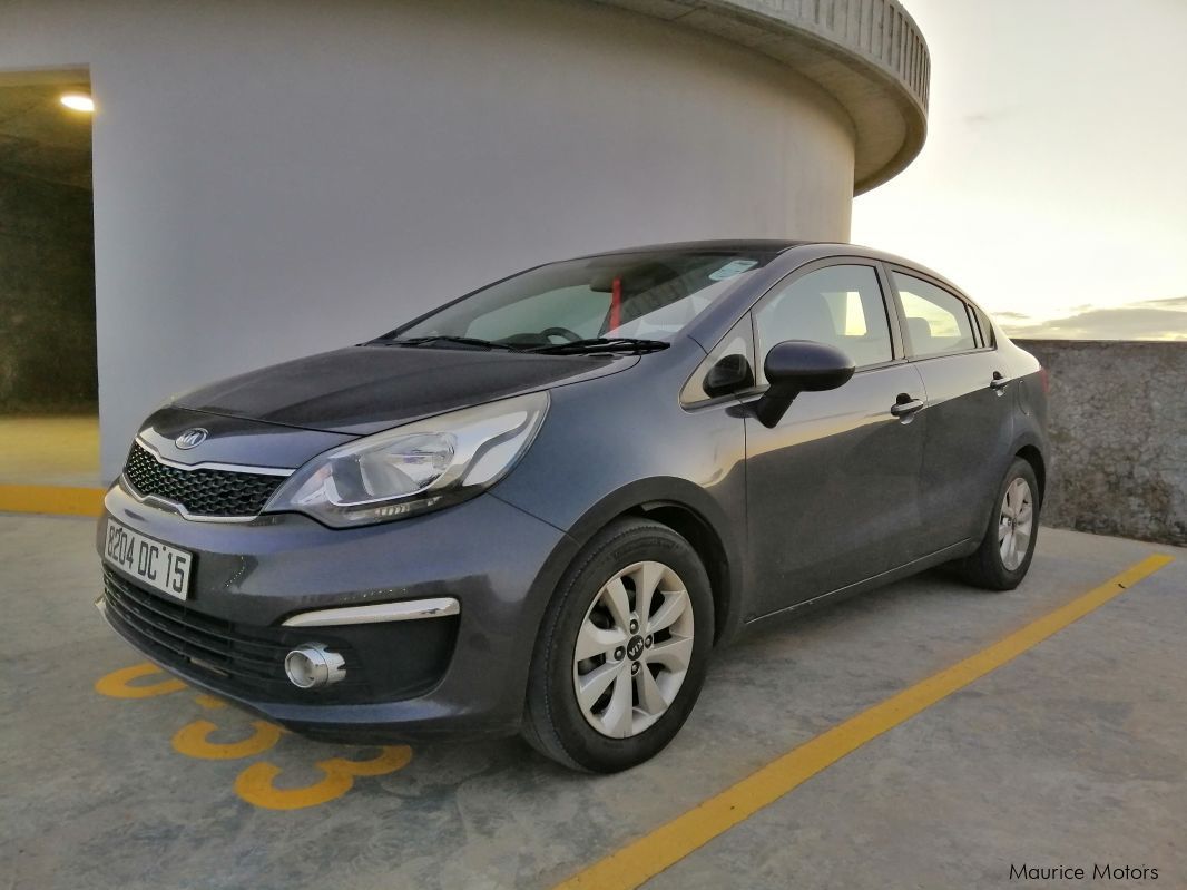 Used Kia Rio | 2015 Rio for sale | Phoenix Kia Rio sales | Kia Rio ...