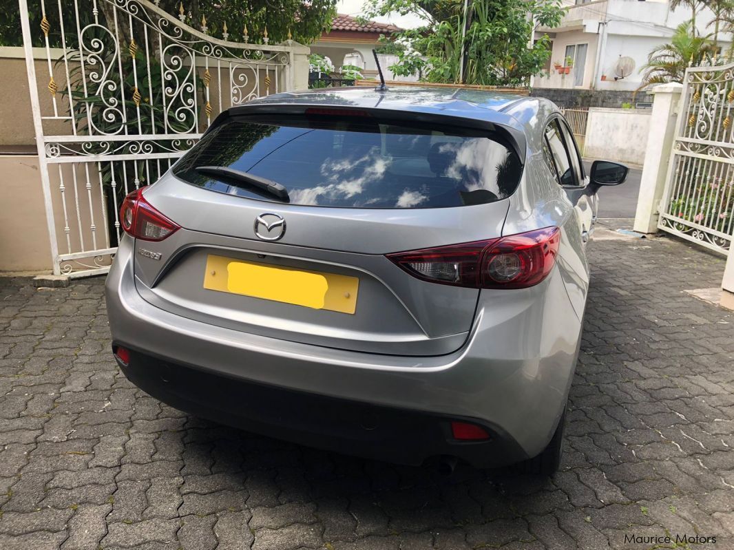 Used Mazda 3 Hatchback | 2015 3 Hatchback for sale | Curepipe Mazda 3 ...