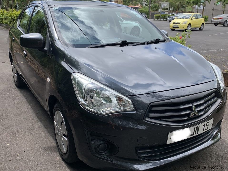 Used Mitsubishi Attrage | 2015 Attrage for sale | Roches Brunes ...