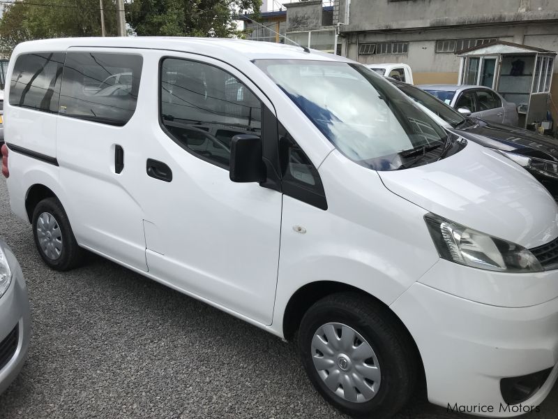 Used Nissan NV200 - WHITE | 2016 NV200 - WHITE for sale | Camp Fouquereaux Nissan NV200 - WHITE ...