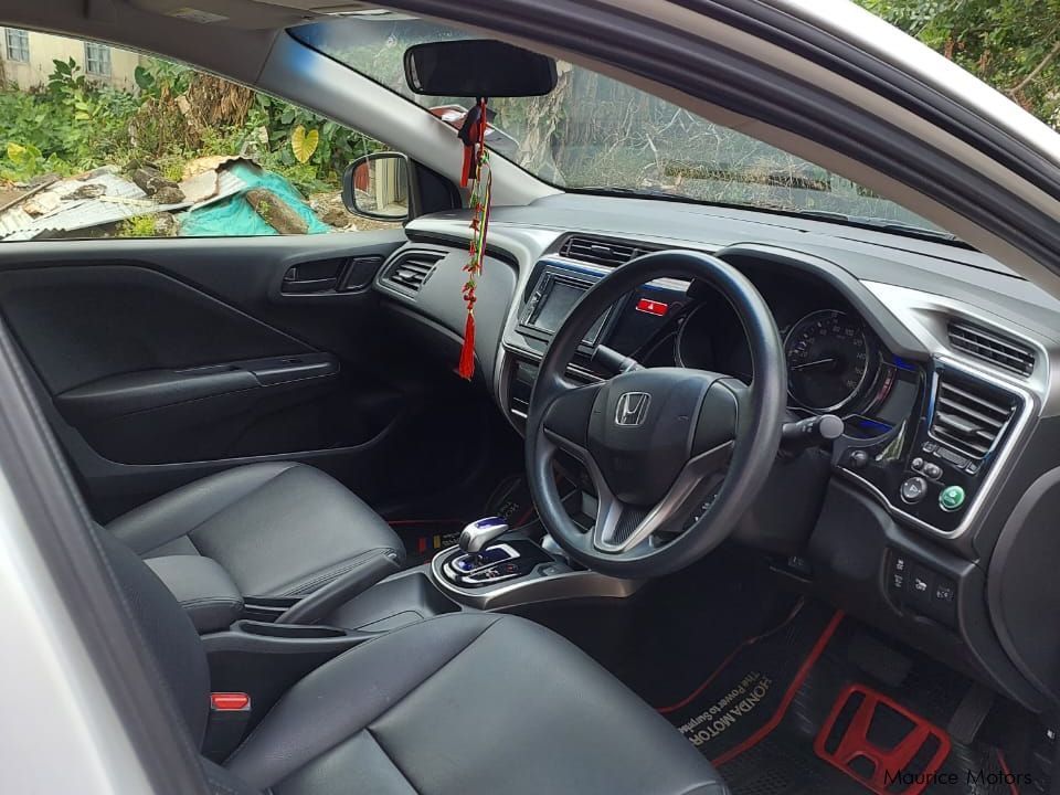 Used Honda Grace | 2017 Grace for sale | Nouvelle France Honda Grace ...