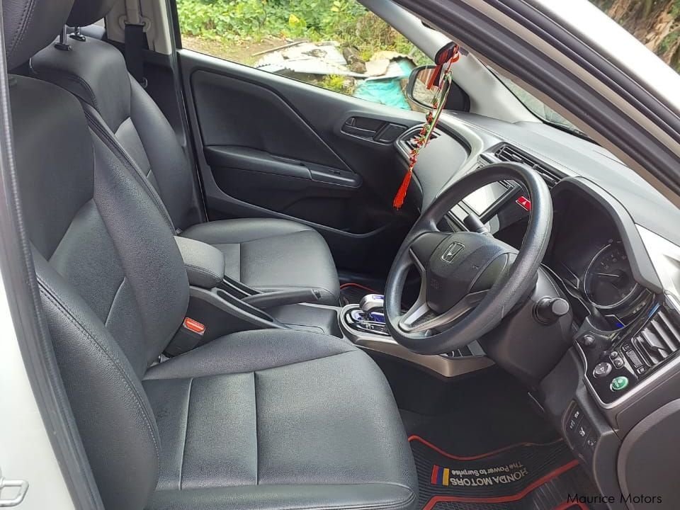 Used Honda Grace | 2017 Grace for sale | Nouvelle France Honda Grace ...