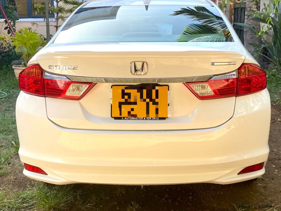 Used Honda Grace | 2017 Grace for sale | Triolet Honda Grace sales ...