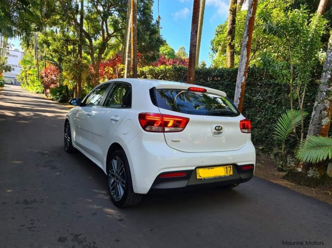 Used Kia rio | 2017 rio for sale | Vacoas Kia rio sales | Kia rio Price ...