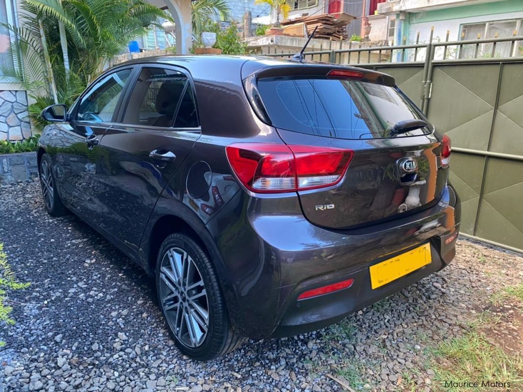 Used Kia Rio EX | 2017 Rio EX for sale | Triolet Kia Rio EX sales | Kia ...