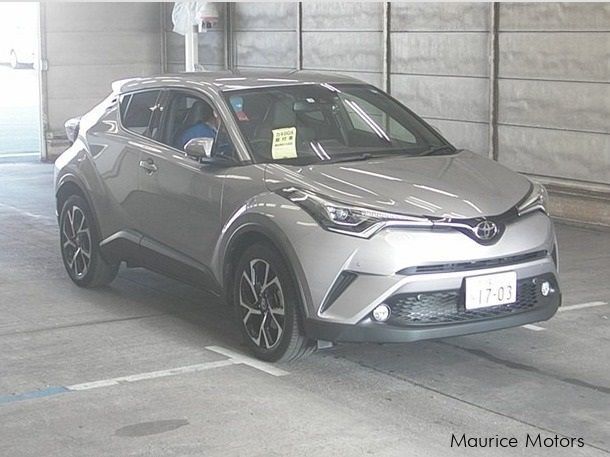 Used Toyota CH-R | 2017 CH-R for sale | Belle Rose Toyota CH-R sales ...