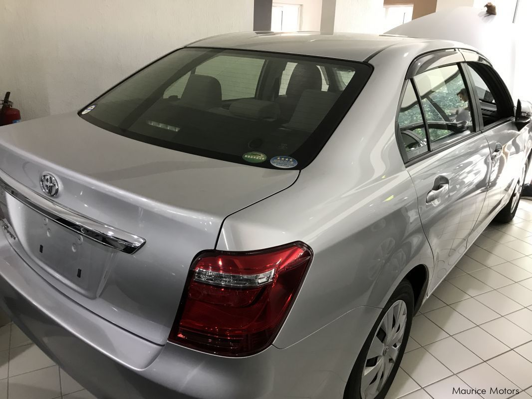 Used Toyota COROLLA AXIO - SILVER | 2017 COROLLA AXIO - SILVER for sale ...