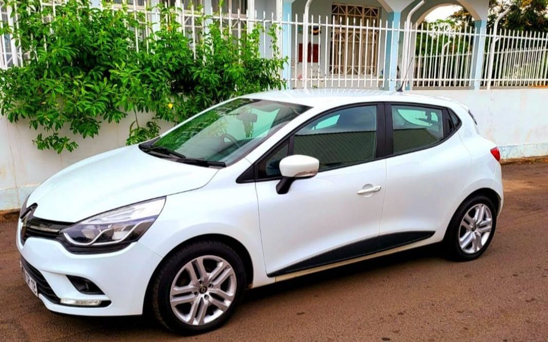 Used Renault Clio 4 | 2018 Clio 4 for sale | Grand River North West ...