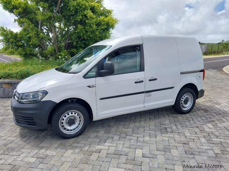 Used Volkswagen Caddy | 2018 Caddy for sale | Saint Pierre Volkswagen ...