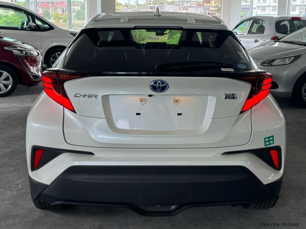 Used Toyota C-HR G Nero Hybrid | 2020 C-HR G Nero Hybrid for sale | Vacoas Toyota C-HR G Nero ...