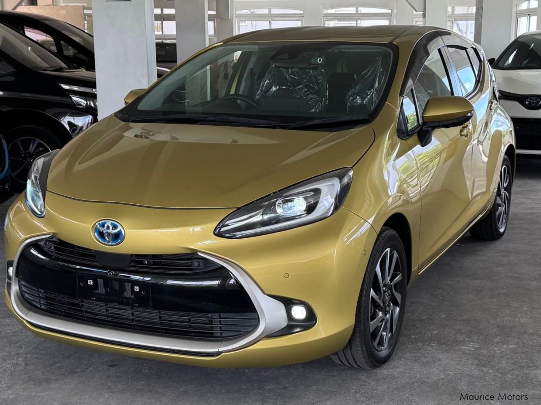 Used Toyota Aqua Z Hybrid | 2021 Aqua Z Hybrid for sale | Vacoas Toyota ...