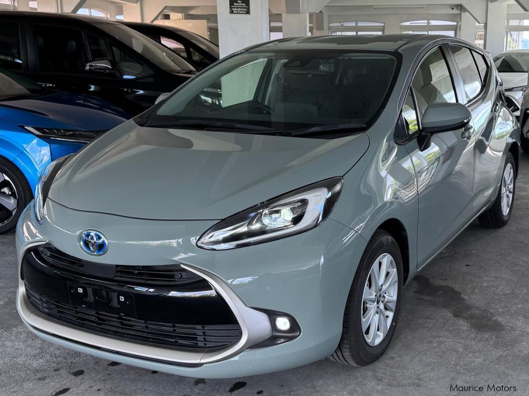 Used Toyota Aqua Z Hybrid | 2022 Aqua Z Hybrid for sale | Vacoas Toyota ...